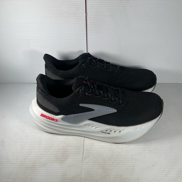 Brooks | Shoes | Brooks Glycerin Max Black And White Running Shoes ...